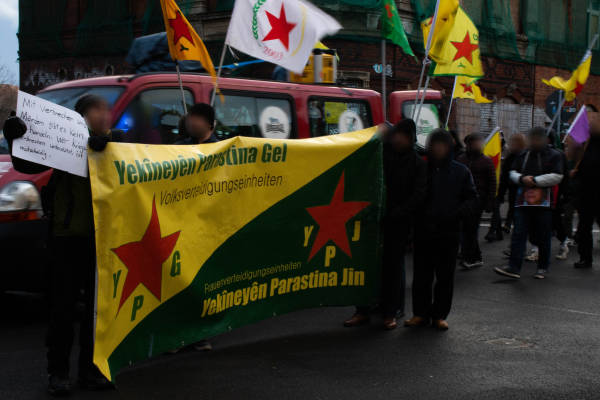 ANF | Leipzig: Rojava-Solidarität vs. Weihnachtsmarkt-Idylle