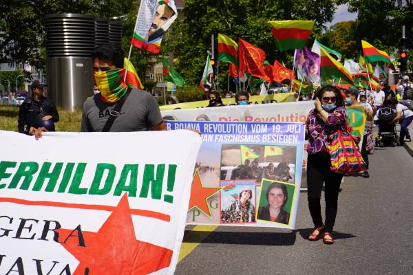 ANF | Activists in Europe commemorate the Rojava Revolution
