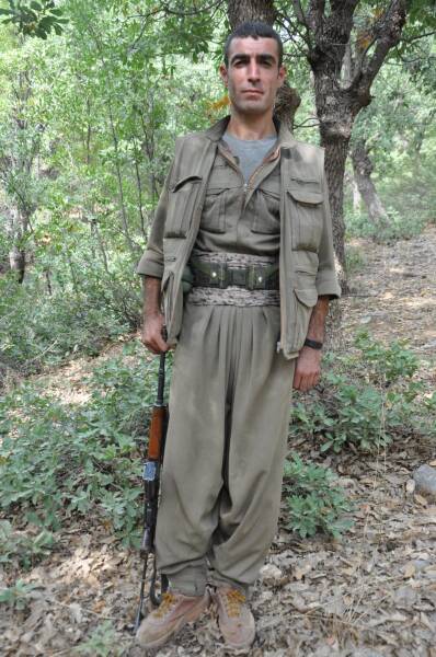 ANF | HPG veröffentlichen Identität von gefallenem Kommandanten Zinar Amed