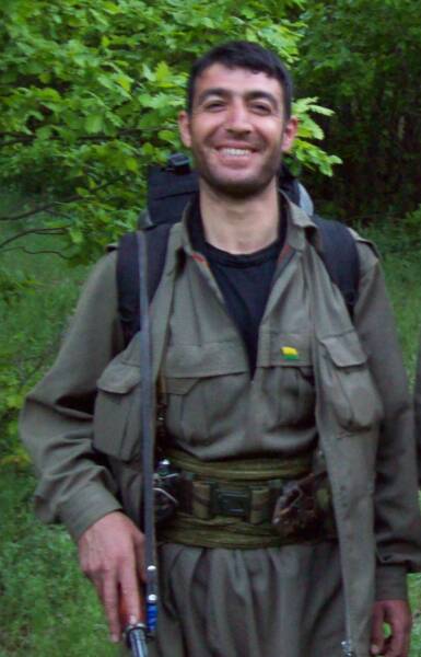 ANF | HPG veröffentlichen Identität von gefallenem Kommandanten Zinar Amed