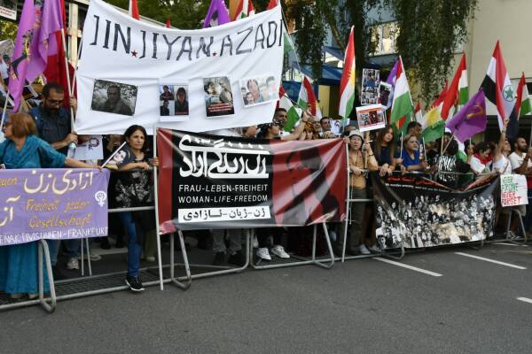ANF | Kurdish women in Europe salute first anniversary of Jin Jiyan Azadi uprising