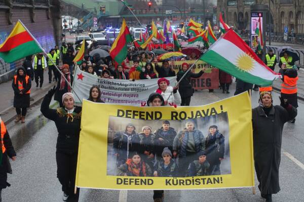 ANF | Solidaritätsdemonstration für Rojava in Hamburg
