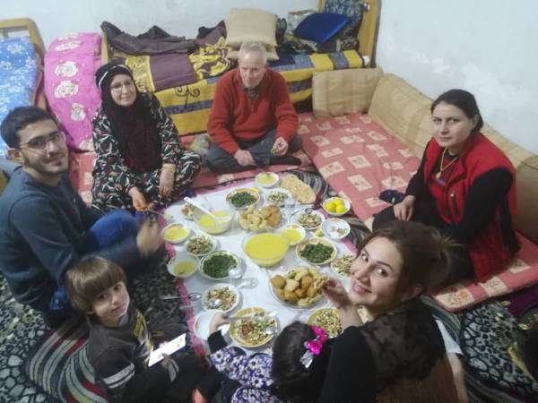 ANF | Robert Krieg: Mit den Menschen in Rojava im Gespräch